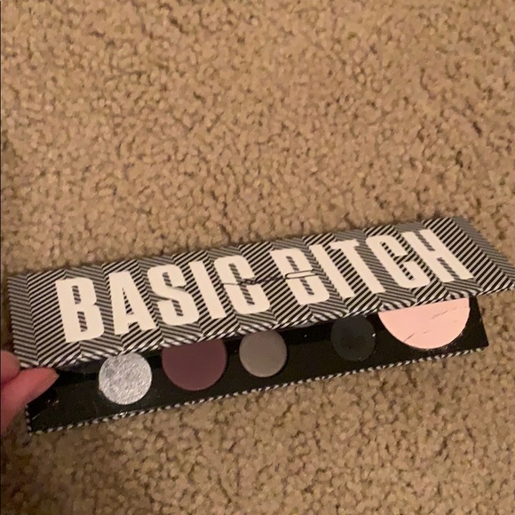 MAC Cosmetics | Makeup | Mac Basic Bitch Eyeshadow Palette | Poshmark
